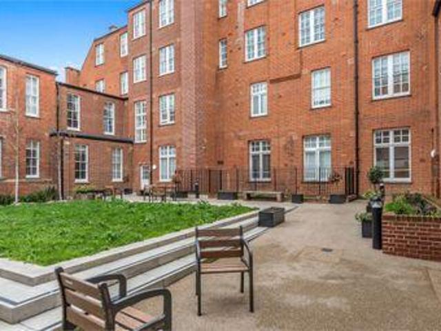 2 Bedrooms Flat for rent in Dixon Butler Mews London, London W9