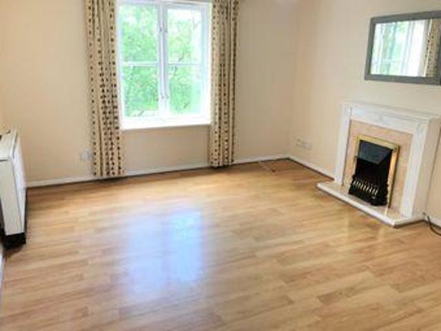 2 Bedrooms Flat for rent in Drapers Fields, Coventry, West Midlands CV1
