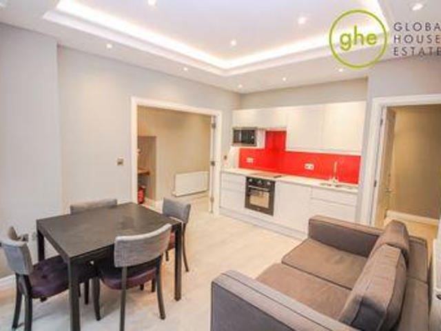 2 Bedrooms Flat for rent in Draycott Place, London SW3