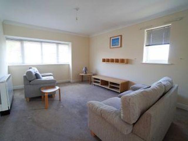 2 Bedrooms Flat for rent in Duchess Place, Chester CH2