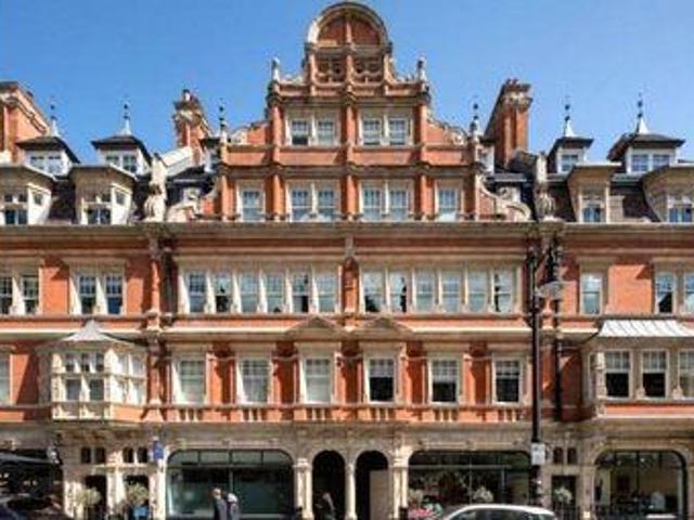2 Bedrooms Flat for rent in Duke Street, London W1K
