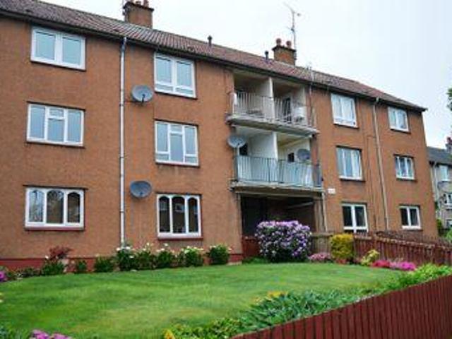 2 Bedrooms Flat for rent in Dunearn Drive, Kirkcaldy, Fife KY2