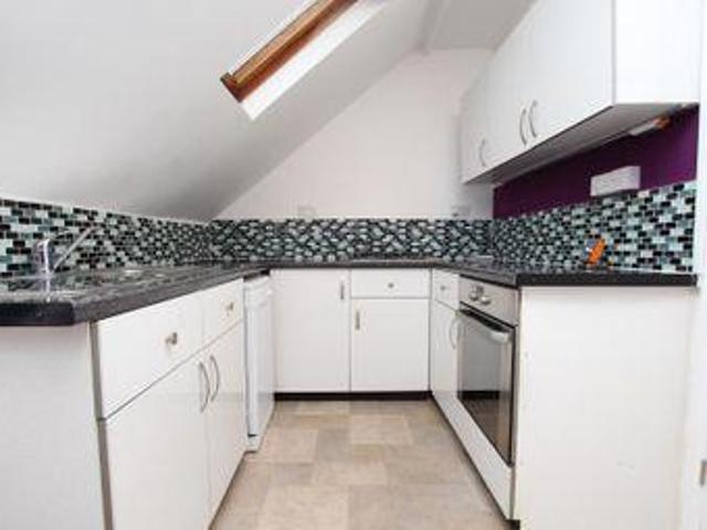 2 Bedrooms Flat for rent in Durdham Park, Redland, Bristol BS6