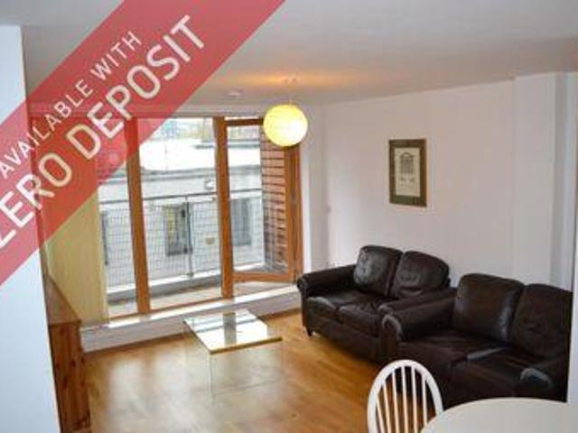 2 Bedrooms Flat for rent in Dyche Street, Manchester M4