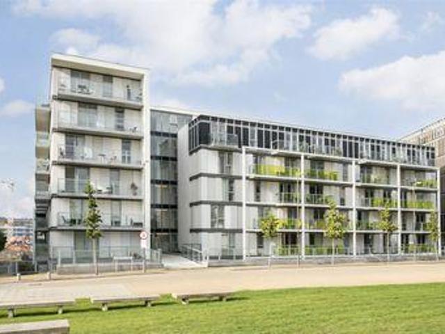 2 Bedrooms Flat for rent in Emerson Apartments, New River Village, Hornsey N8