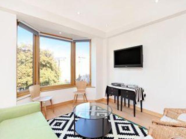 2 Bedrooms Flat for rent in Emperors Gate, South Kensington, London SW7