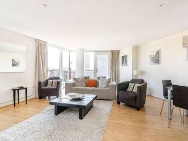 2 Bedrooms Flat for rent in Empire Square East, Borough SE1