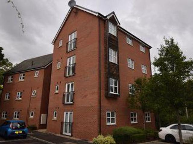 2 Bedrooms Flat for rent in Empress Matilda Gardens, Old Wolverton, Milton Keynes MK12