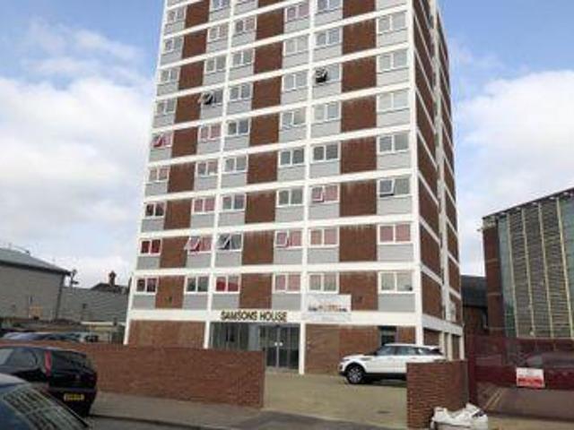 2 Bedrooms Flat for rent in Endsleigh Road, Bedford, Bedfordshire MK42