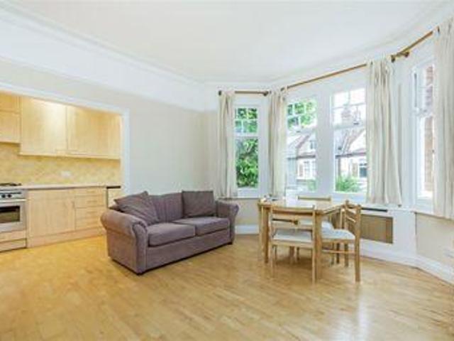 2 Bedrooms Flat for rent in Enmore Road, London SW15