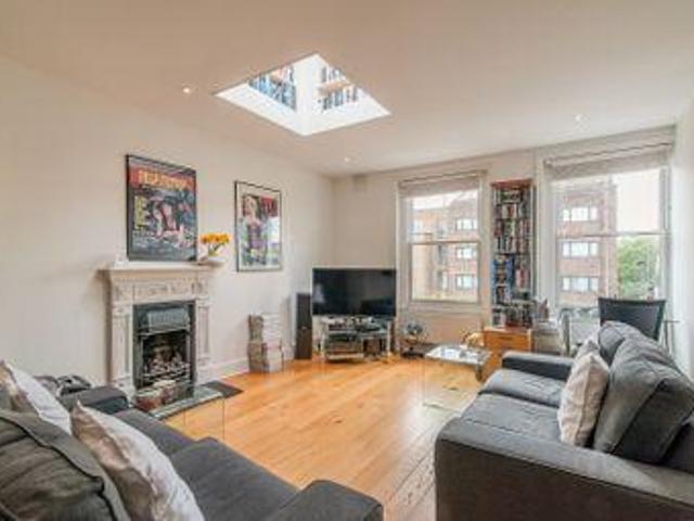 2 Bedrooms Flat for rent in Earls Court Road, London W8