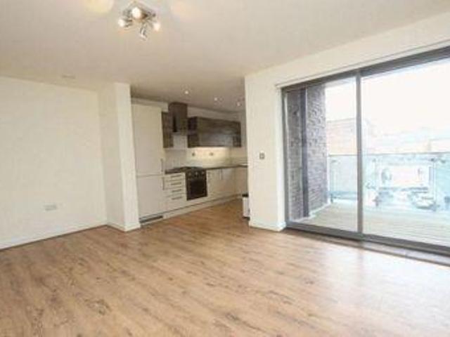 2 Bedrooms Flat for rent in East Ferry Road, Canary Wharf E14