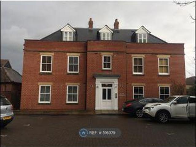 2 Bedrooms Flat for rent in East Hill, Colchester CO1