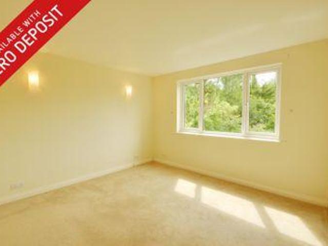 2 Bedrooms Flat for rent in Eastbury Avenue, Northwood HA6