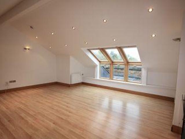 2 Bedrooms Flat for rent in Eastgate, Lincoln LN2