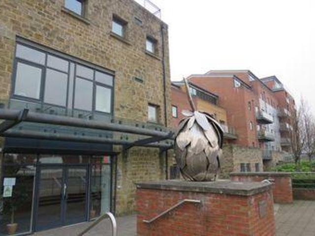 2 Bedrooms Flat for rent in Ecclesall Road, Sheffield S11