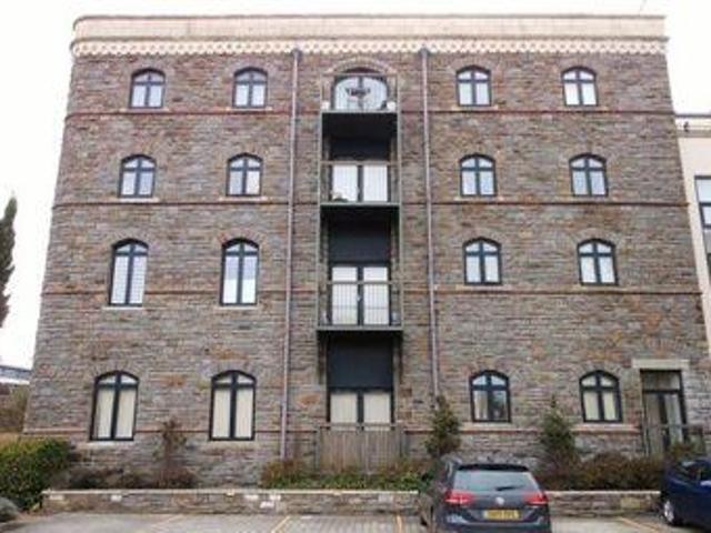 2 Bedrooms Flat for rent in Edward England Wharf, Lloyd George Avenue, Cardiff CF10