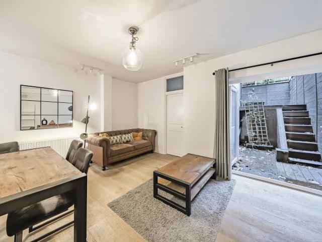 2 Bedrooms Flat for Rent in Edith Grove | Foxtons