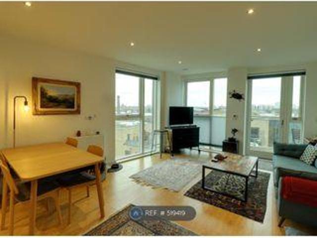 2 Bedrooms Flat for rent in Edmund Street, London SE5
