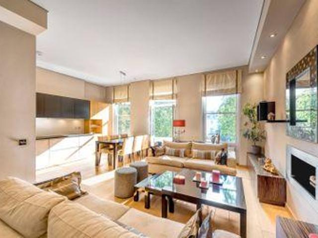 2 Bedrooms Flat for rent in Egerton Gardens, Chelsea SW3