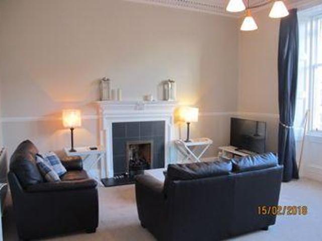 2 Bedrooms Flat for rent in Eglinton Crescent, West End, Edinburgh EH12