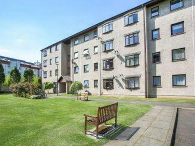 2 Bedrooms Flat for rent in Elliot Street, Leith, Edinburgh EH7