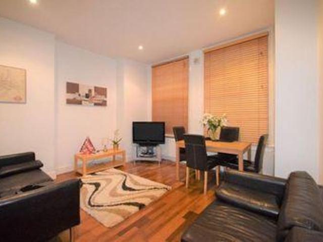 2 Bedrooms Flat for rent in Elmbourne Road, Balham SW17