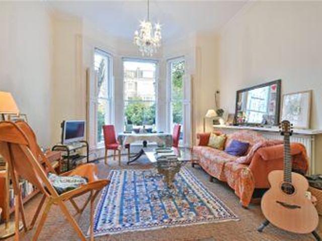 2 Bedrooms Flat for rent in Elsham Road, Holland Park W14
