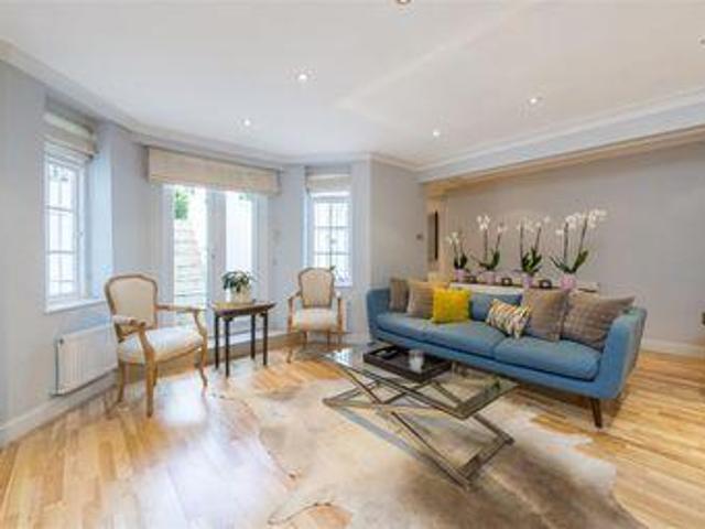 2 Bedrooms Flat for rent in Elsham Road, London W14