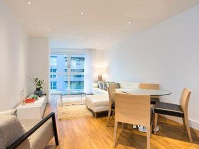 2 Bedrooms Flat for rent in Essex Road, Islington N1