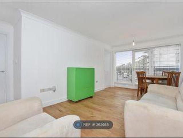 2 Bedrooms Flat for rent in Essex Road, London N1