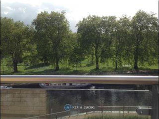 2 Bedrooms Flat for rent in Essex Wharf, London E5