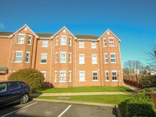 2 Bedrooms Flat for rent in Etruria Court, Humbert Road, Etruria, Stoke On Trent ST1