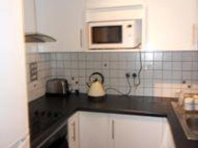 2 Bedrooms Flat for rent in Euston Road, Euston NW1