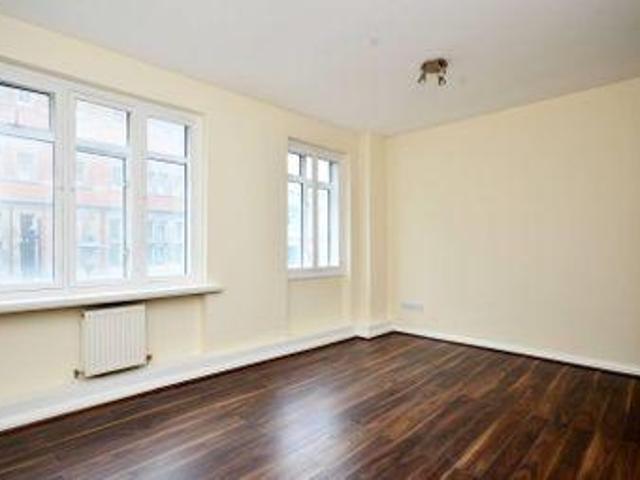 2 Bedrooms Flat for rent in Euston Road, Fitzrovia, London NW1