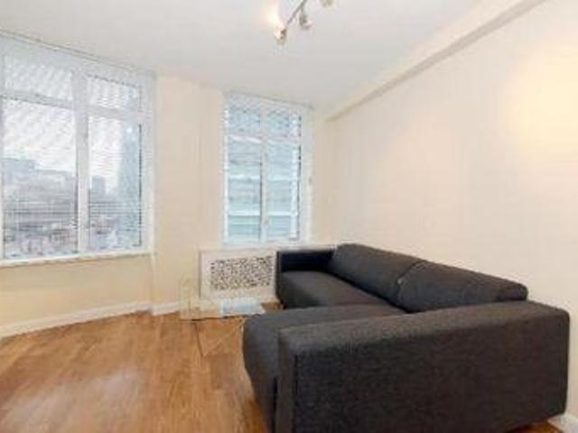 2 Bedrooms Flat for rent in Euston Road, London NW1