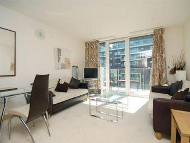 2 Bedrooms Flat for rent in Eustace Building, Chelsea Bridge Wharf, London SW11
