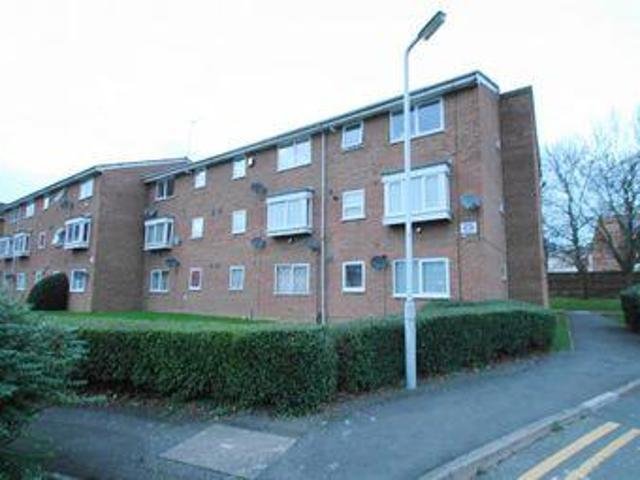 2 Bedrooms Flat for rent in Evergreen Way, Hayes UB3