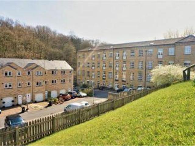 2 Bedrooms Flat for rent in Excelsior Mill Stepping Stones, Ripponden HX6
