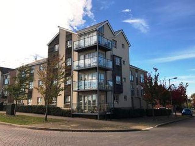 2 Bedrooms Flat for rent in Fox Brook, St. Neots PE19