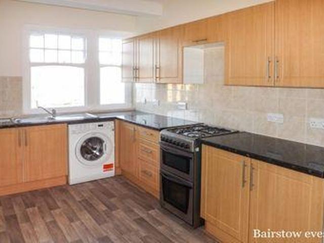2 Bedrooms Flat for rent in Forest Rise, Walthamstow E17