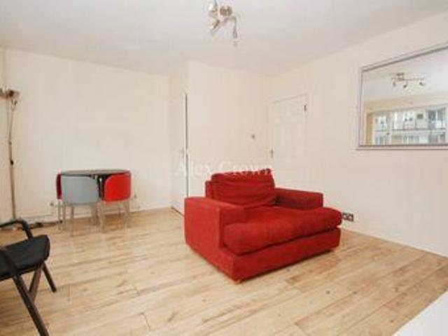 2 Bedrooms Flat for rent in Fortnam Road, London N19