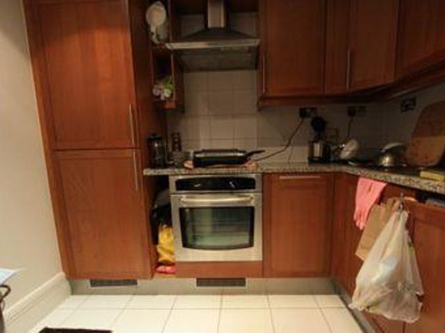 2 Bedrooms Flat for rent in Forum Magnum Square, Waterloo SE1