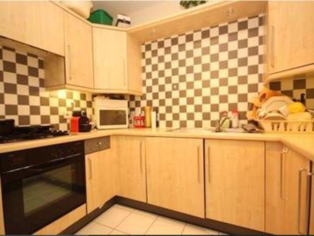 2 Bedrooms Flat for rent in Fawley Lodge, Docklands E14