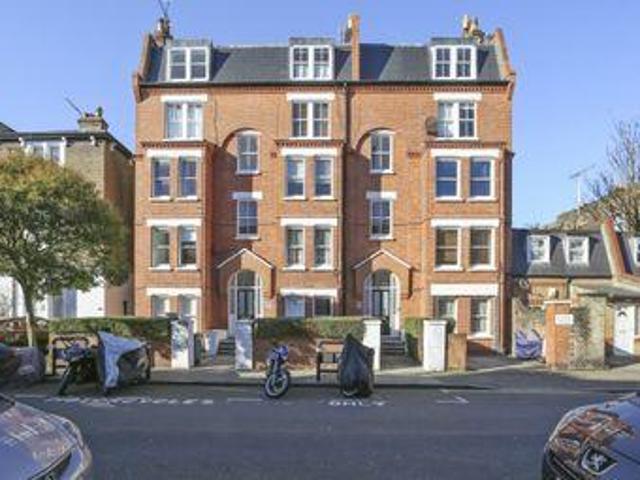 2 Bedrooms Flat for rent in Fairmead Road, London N19