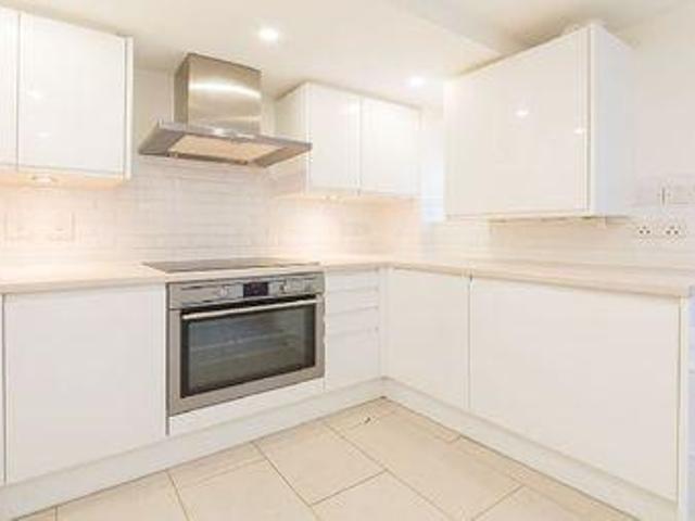 2 Bedrooms Flat for rent in Fairhazel Gardens, London NW6
