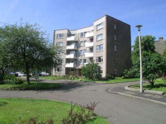 2 Bedrooms Flat for rent in Falcon Court, Morningside EH10