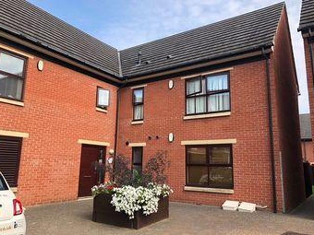 2 Bedrooms Flat for rent in Far End, Northampton NN5