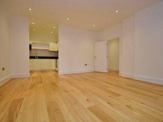 2 Bedrooms Flat for rent in Faraday Road, Ladbroke Grove, London W10
