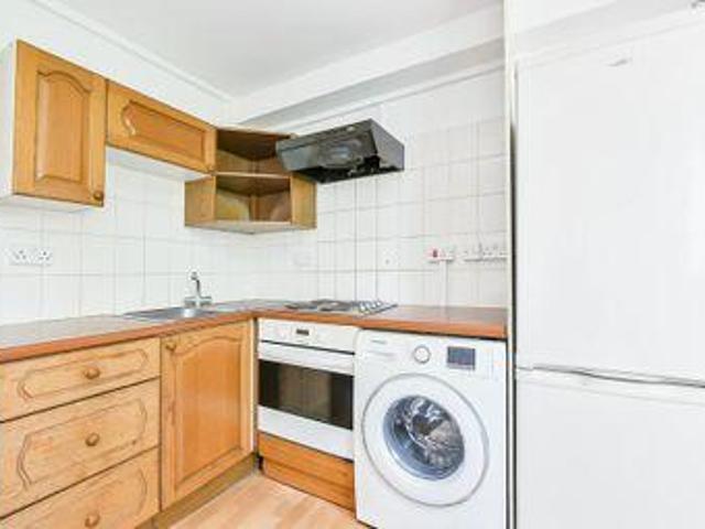 2 Bedrooms Flat for rent in Fernhead Road, London W9